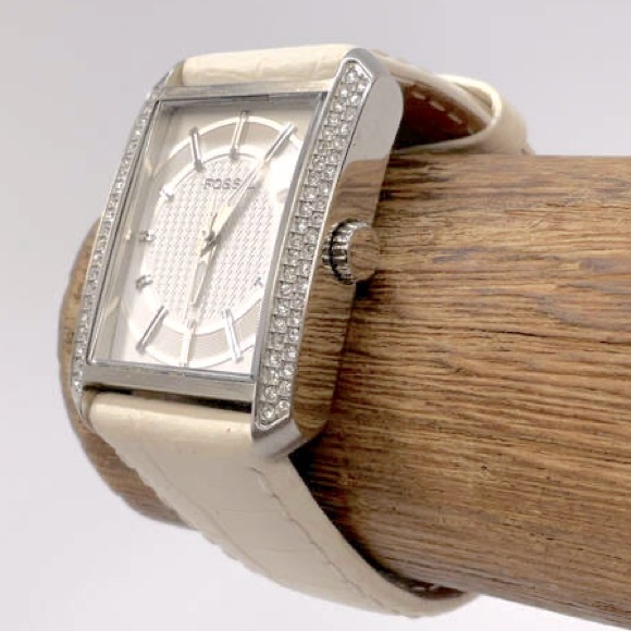 Fossil | Accessories | Vintage Fossil Crystal Leather Watch | Poshmark